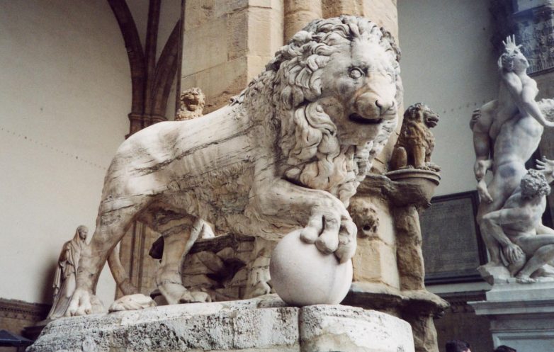 Odakle lavovi na zgradama i spomenicima? – Gradnja