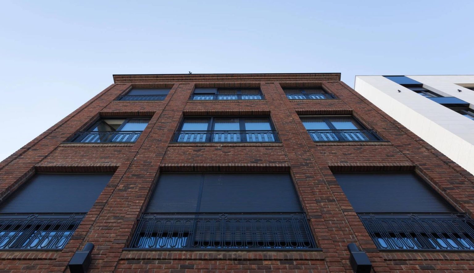 Kako da razlikujete pravu listelu od imitacije: Vodič kroz svet fasadnih cigli - Gradnja